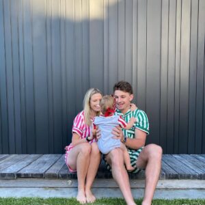 Beauden Barrett: All Blacks, Career, Age, Wife, Net worth, Lifestyle ...